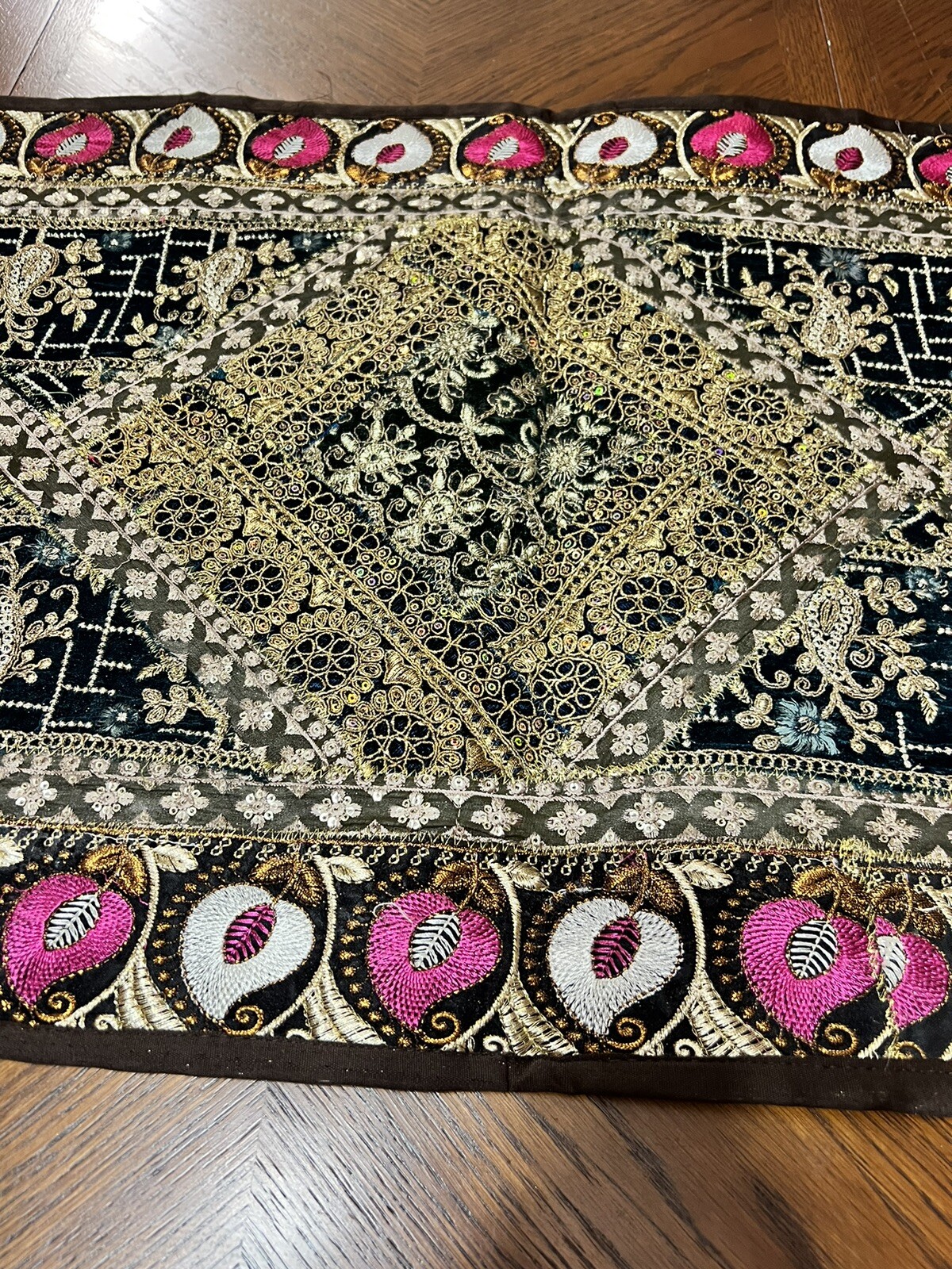 India Cotton Patchwork Dining Table Runner Embroidered Tapestry ...