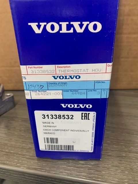 Genuine Volvo Xc90 2003 - 2006 Thermostat Housing OEM 31338532 for sale ...