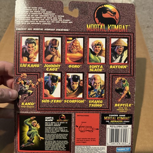 1994 Hasbro Mortal Kombat Sonya Blade Action figure NEW in original ...