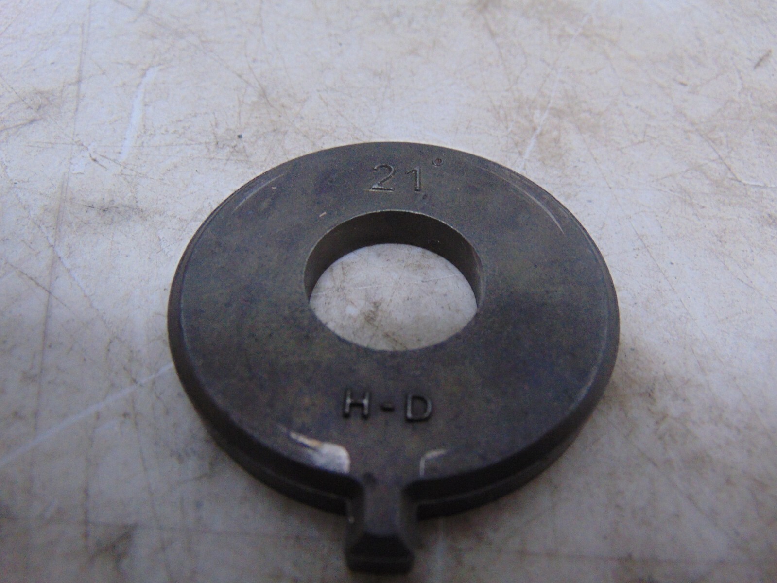 Genuine Harley Davidson Outer Clutch Ramp 21° 00-17 Twin Cam P/N: 25605 ...