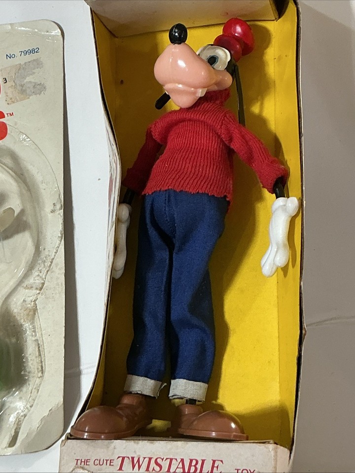 2 VINTAGE DISNEY DONALD DUCK PUSH PUPPET & MARX GOOFY IN PACK FIGURE ...