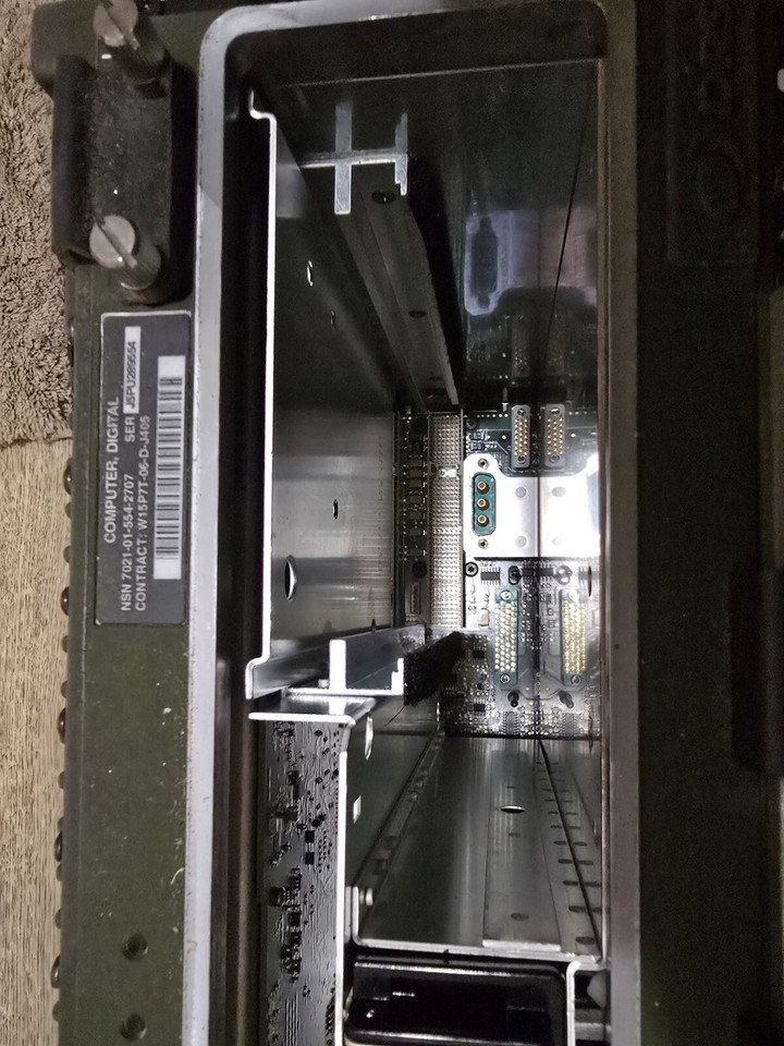 Humvee /O AN/UYK-128 (V) DRS Computer MILITARY NSN PN 9800-07060-9030 ...