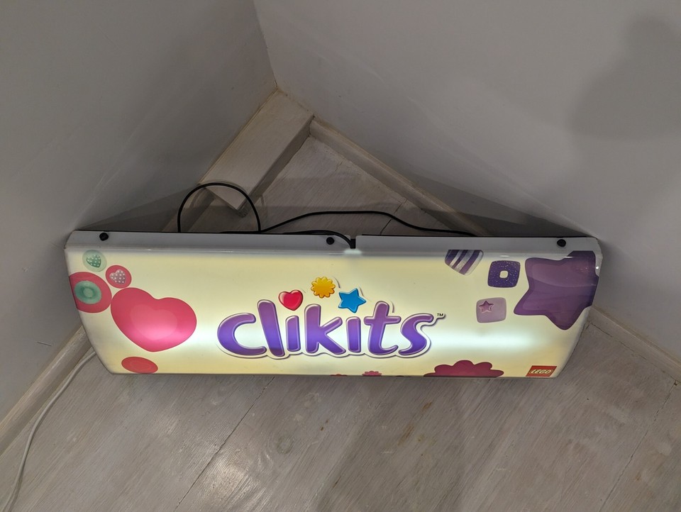 Lego Store - Light Display - Advertising Signboard - Original Promo ...