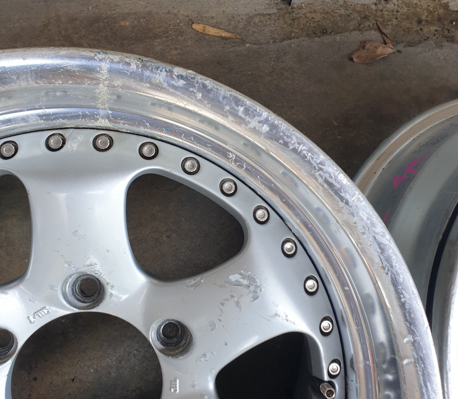 JDM 16" Berg Conquest rims wheels 139.7X6 hilux 4runner lc2 prado LC90 ...