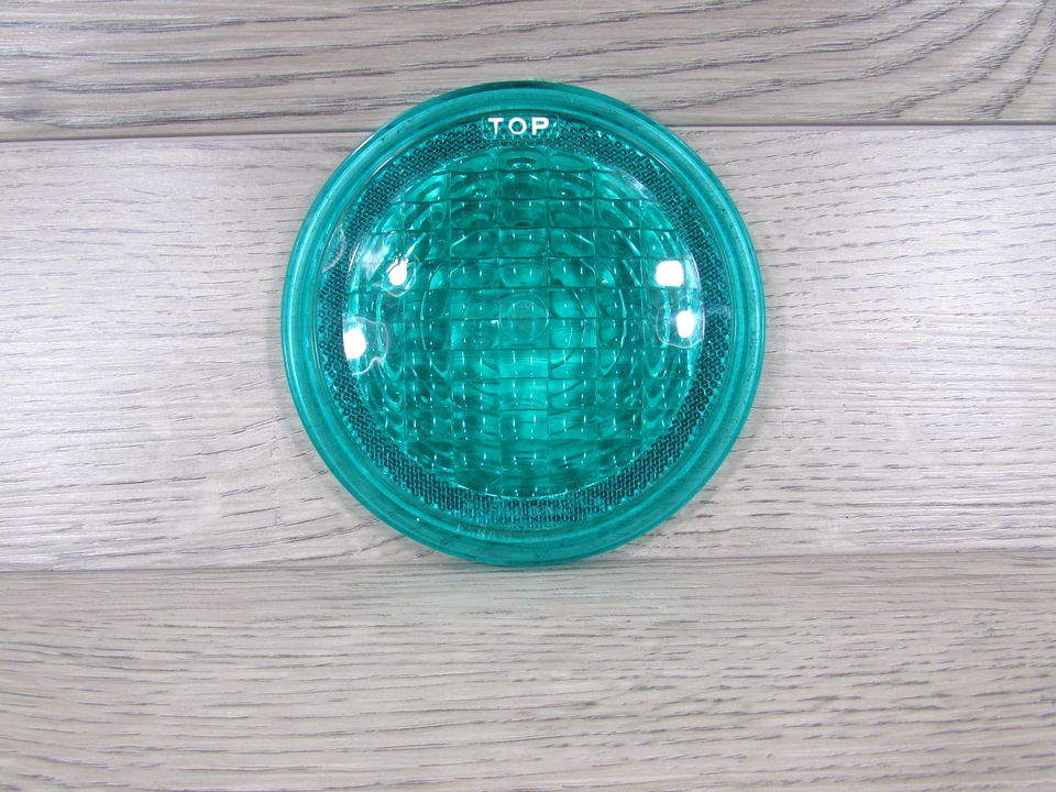 Stimsonite ESNA 5 3/8" D No. 2138-01 Green Plastic Lens Signal Lamp ...