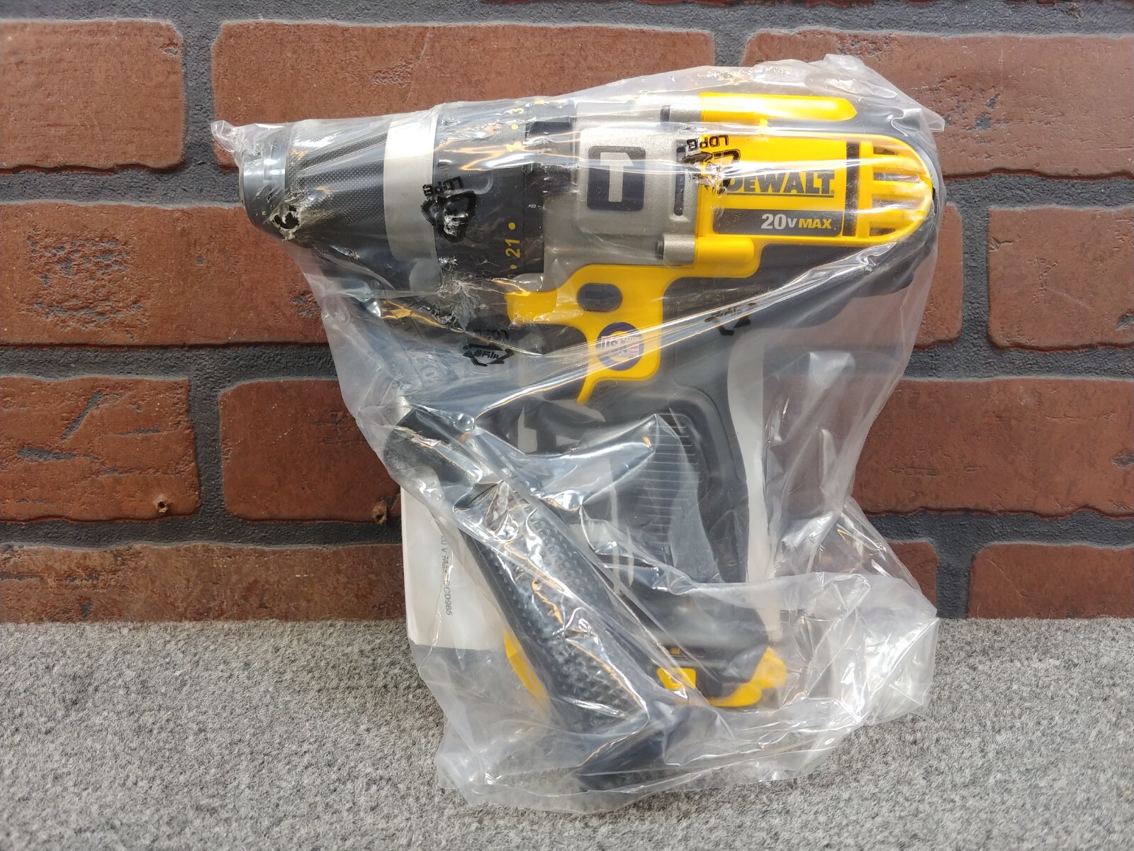 Dewalt DCD985 20V MAX Li-Ion Premium 1/2" Hammer Drill w/Belt Clip ...