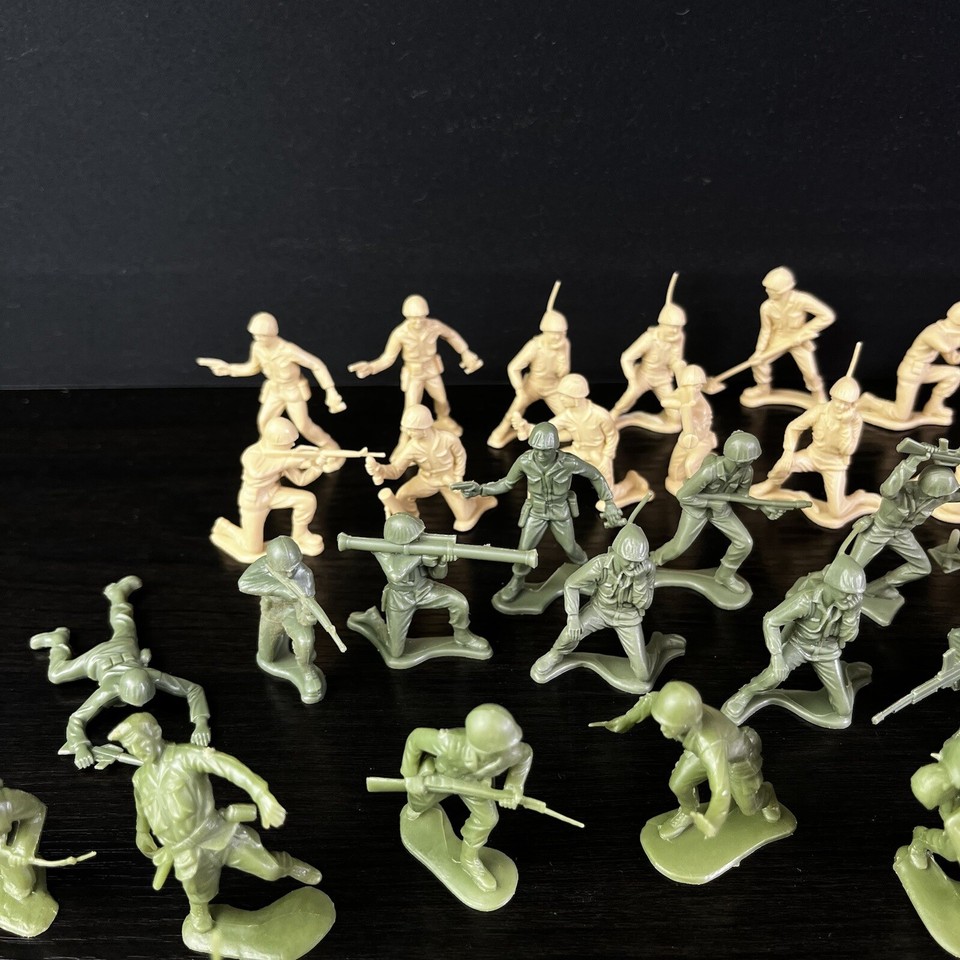 Lot Of 65 1963 Louis Marx Army Men Plastic Toy Soldiers 2”-2.5” Green ...