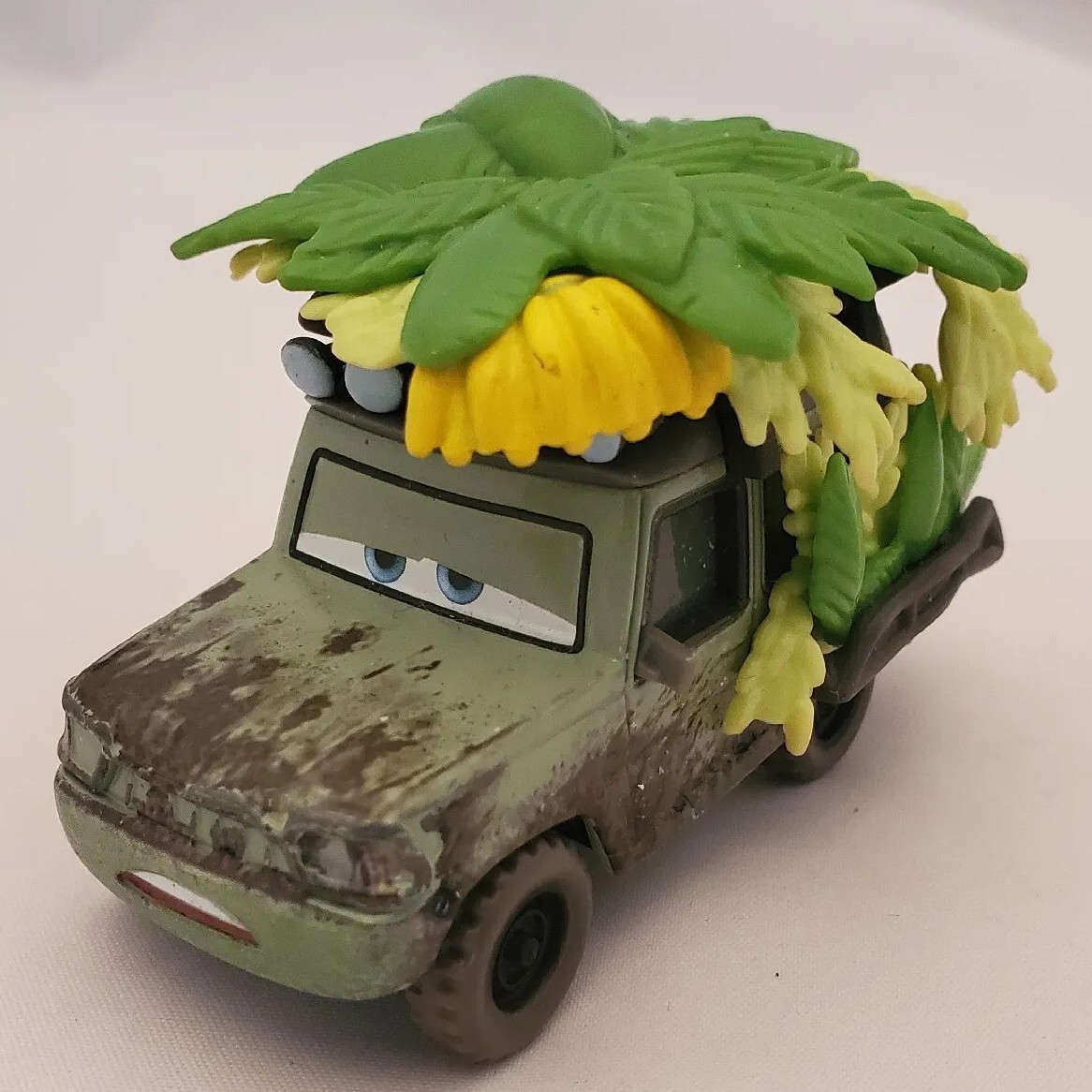 Disney Pixar Cars 2 Mattel #17 Miles Axlerod New In Box