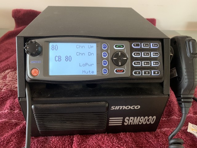 Simoco UHF Model SRM9000 Uw. P25 Apgradeable Transceiver for sale ...