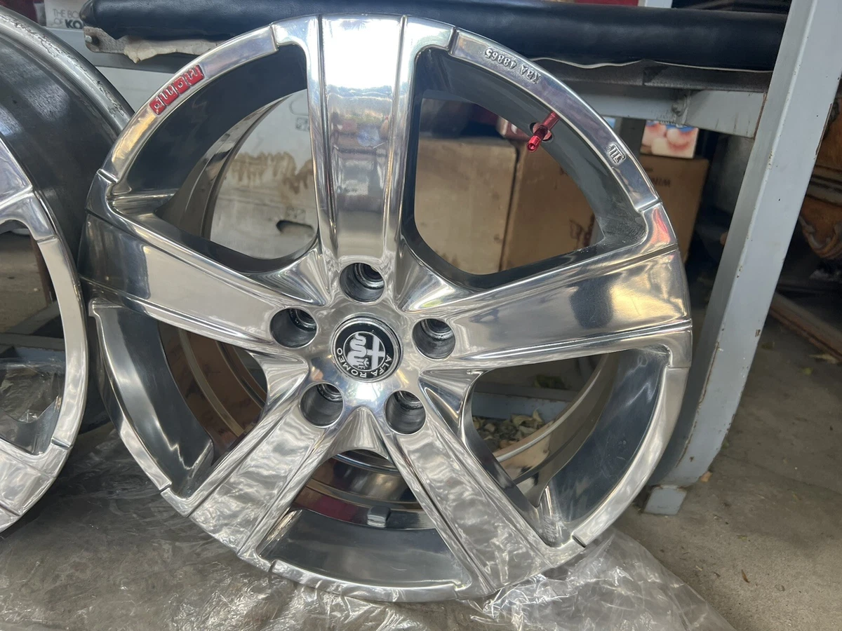 Momo Win Pro With Winter Tires