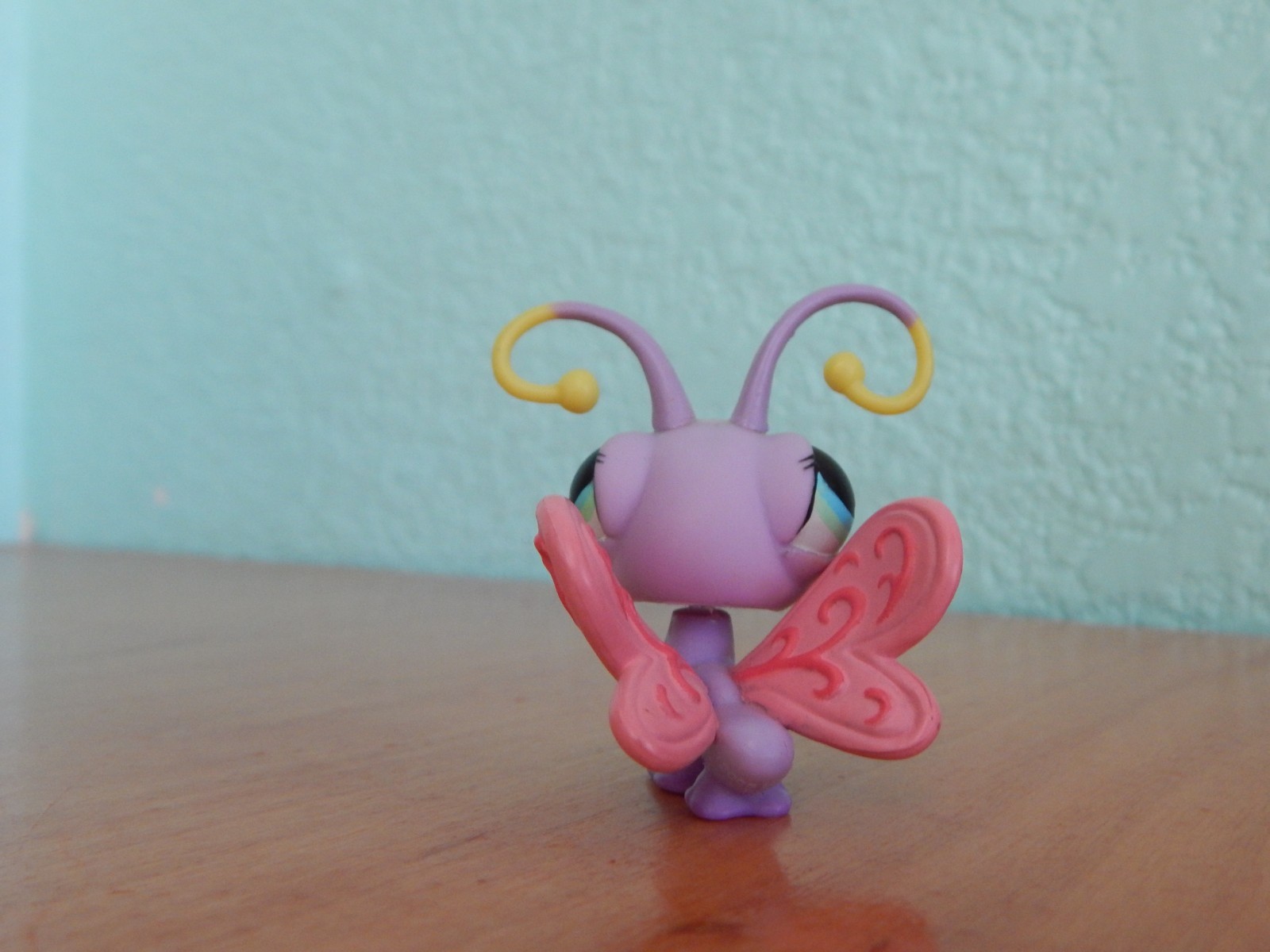 LPS #93 Purple Butterfly with Pink Wings and Blue Eyes 2005 | eBay