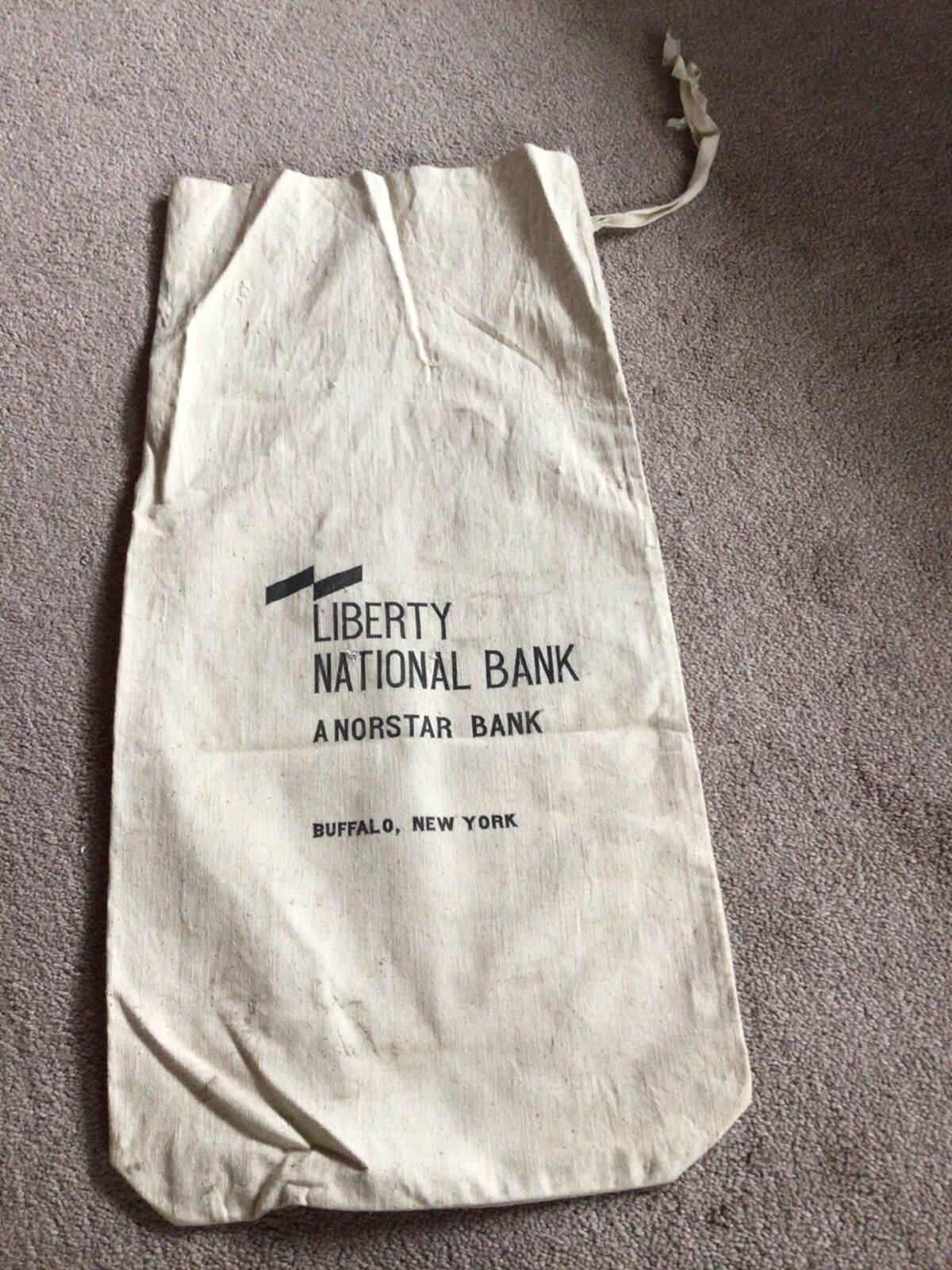 VINTAGE LARGE MONEY BAG WITH TIE LIBERTY NATIONAL BANK BUFFALO, NEW ...