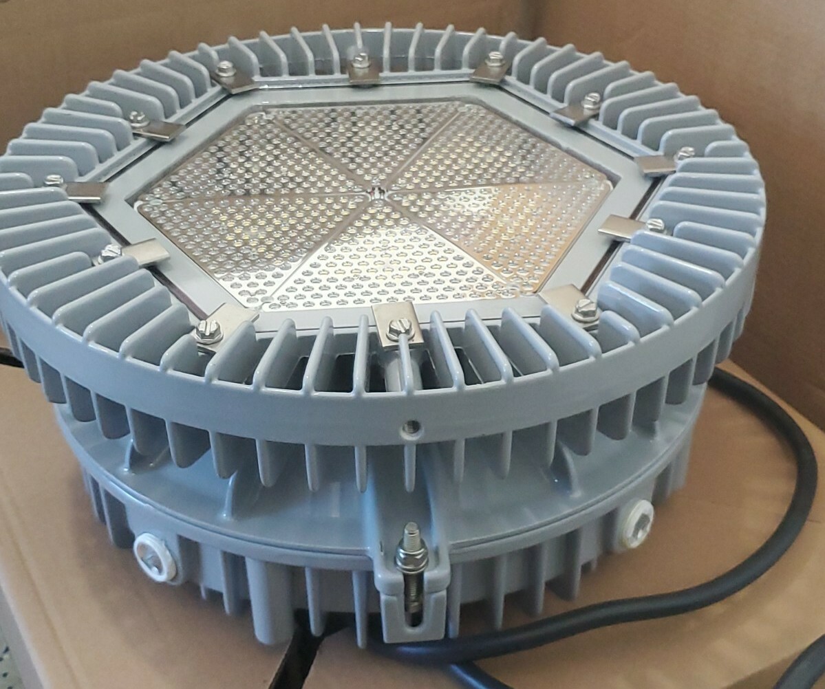 *NEW* DIALIGHT HEU7MCABDNWNGN VIGILANT 102W LED HIGH BAY FLOOD LIGHT ...