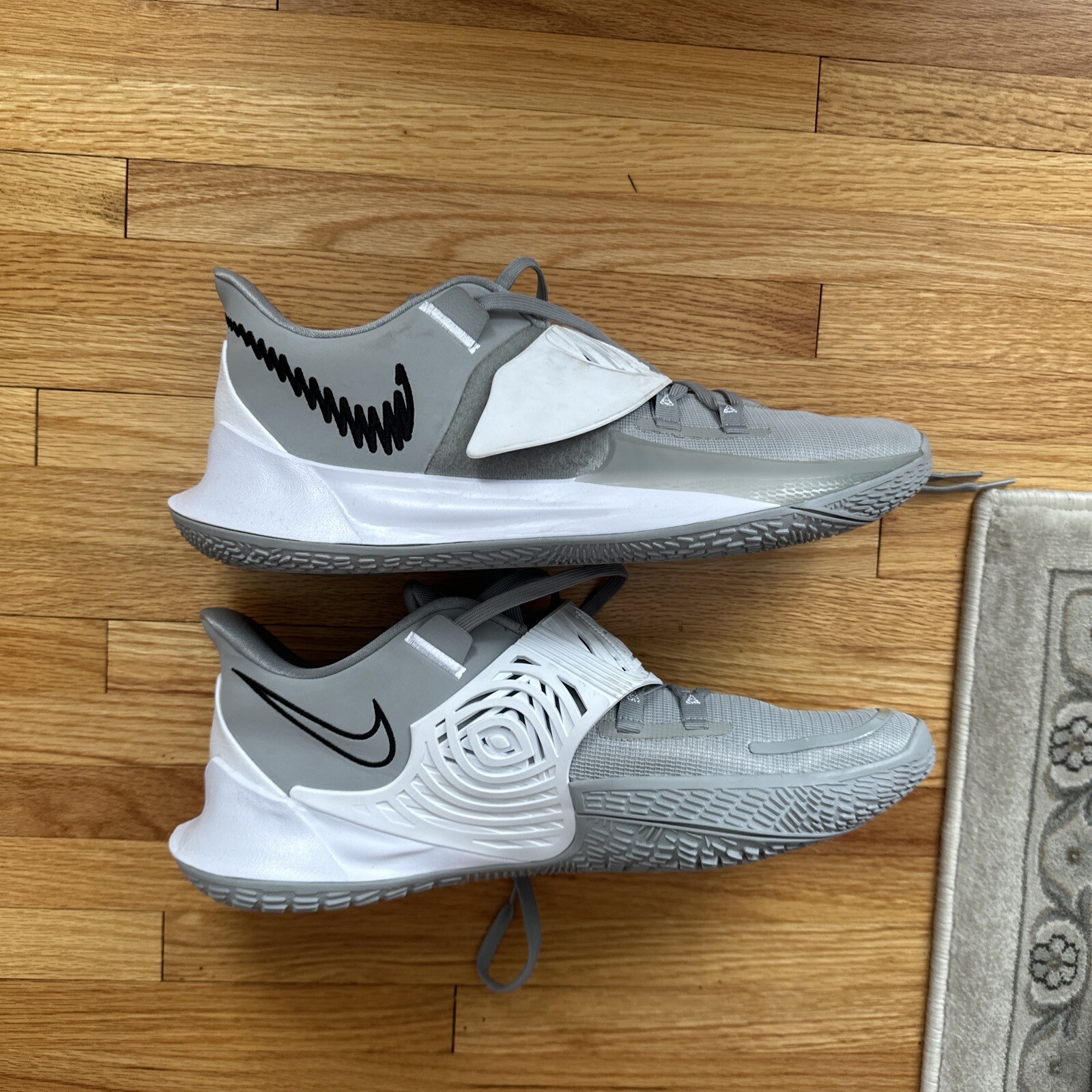 Nike Kyrie 3 LOW Basketball Shoe Gray/White Size 15.5 | eBay