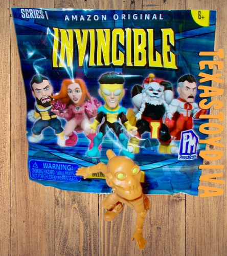 Invincible TV Show ROBOT FIGURE Blind Bag Minifigure Series 1 NEW ...