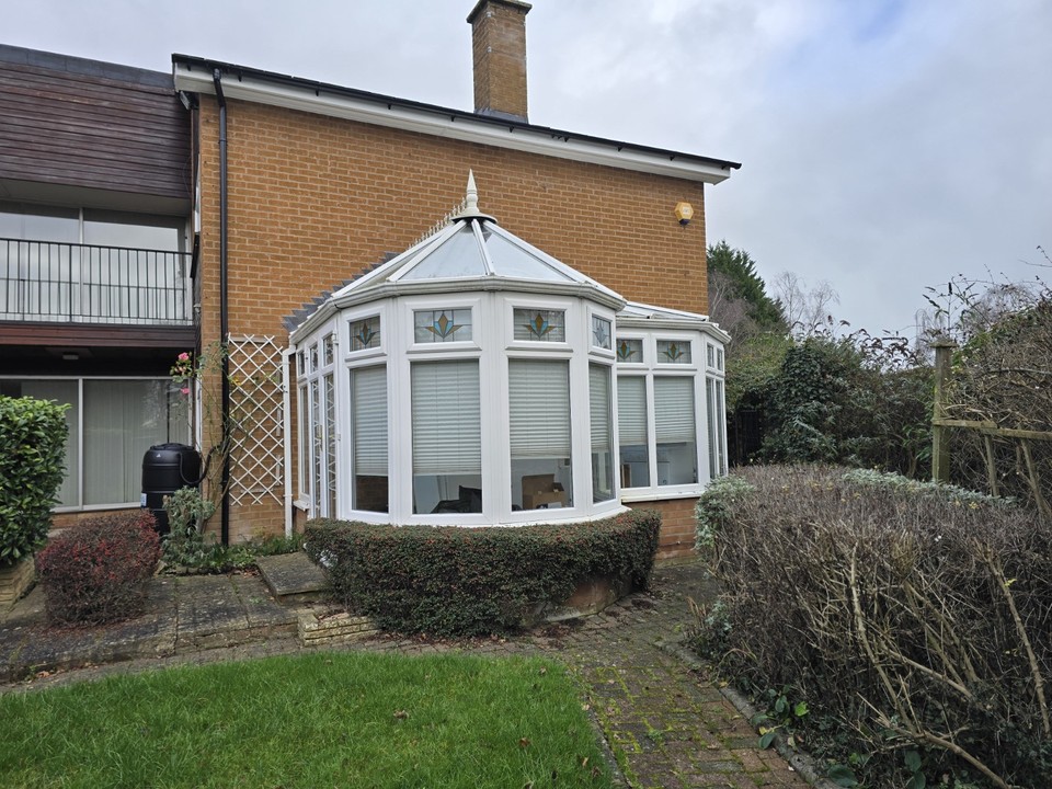 P shaped UPVC conservatory, French doors & glass roof. Size in pics. no ...