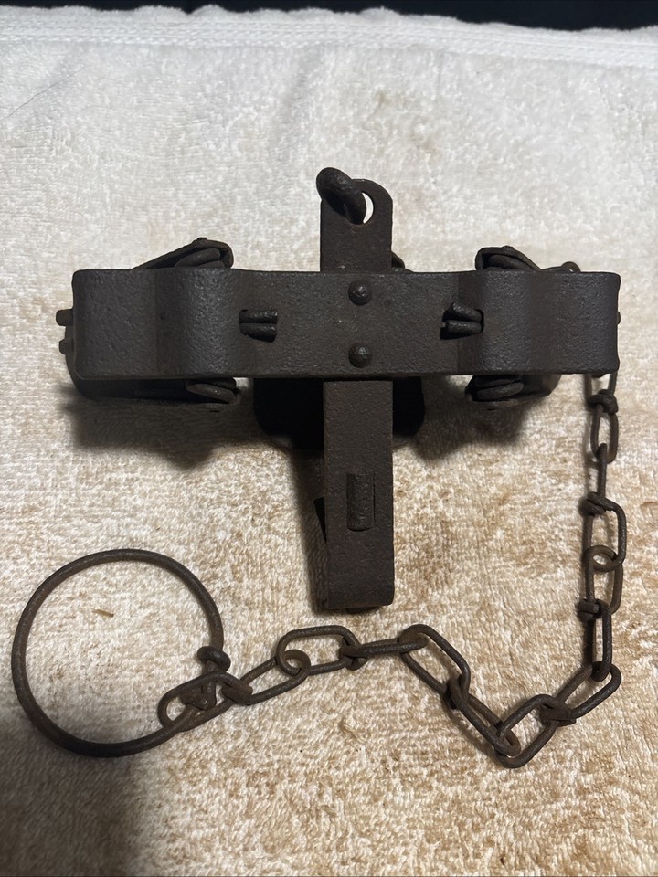 Vintage Diamond No 15 Coil Spring Trap Trapping Newhouse | eBay
