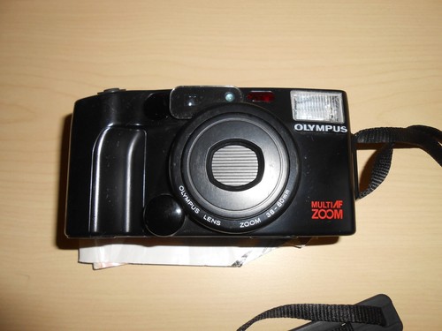 Olympus Infinity Zoom 200 Multi AF 38-80mm Point & Shoot 35mm Camera ...