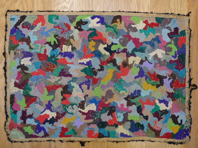 ANTIQUE PRIMITIVE FOLK ART Hand Hooked Rug on Burlap FARM HOUSE or ...