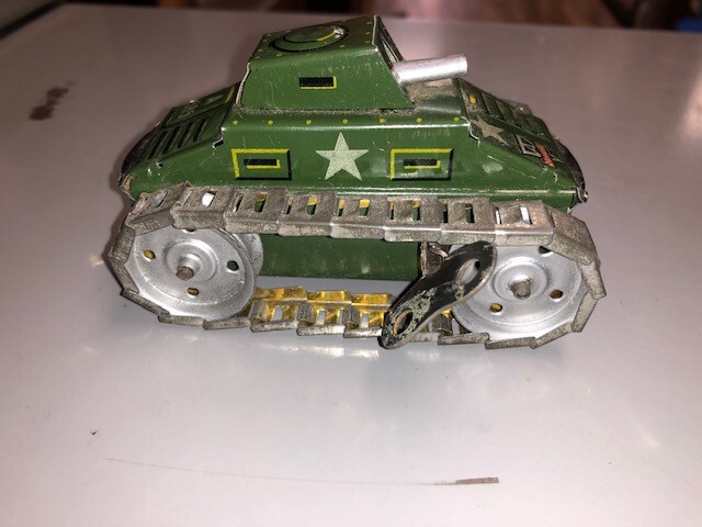 Arnold Germany Tin Wind Up Sparking Tank Pre-War A585 Very Rare ...
