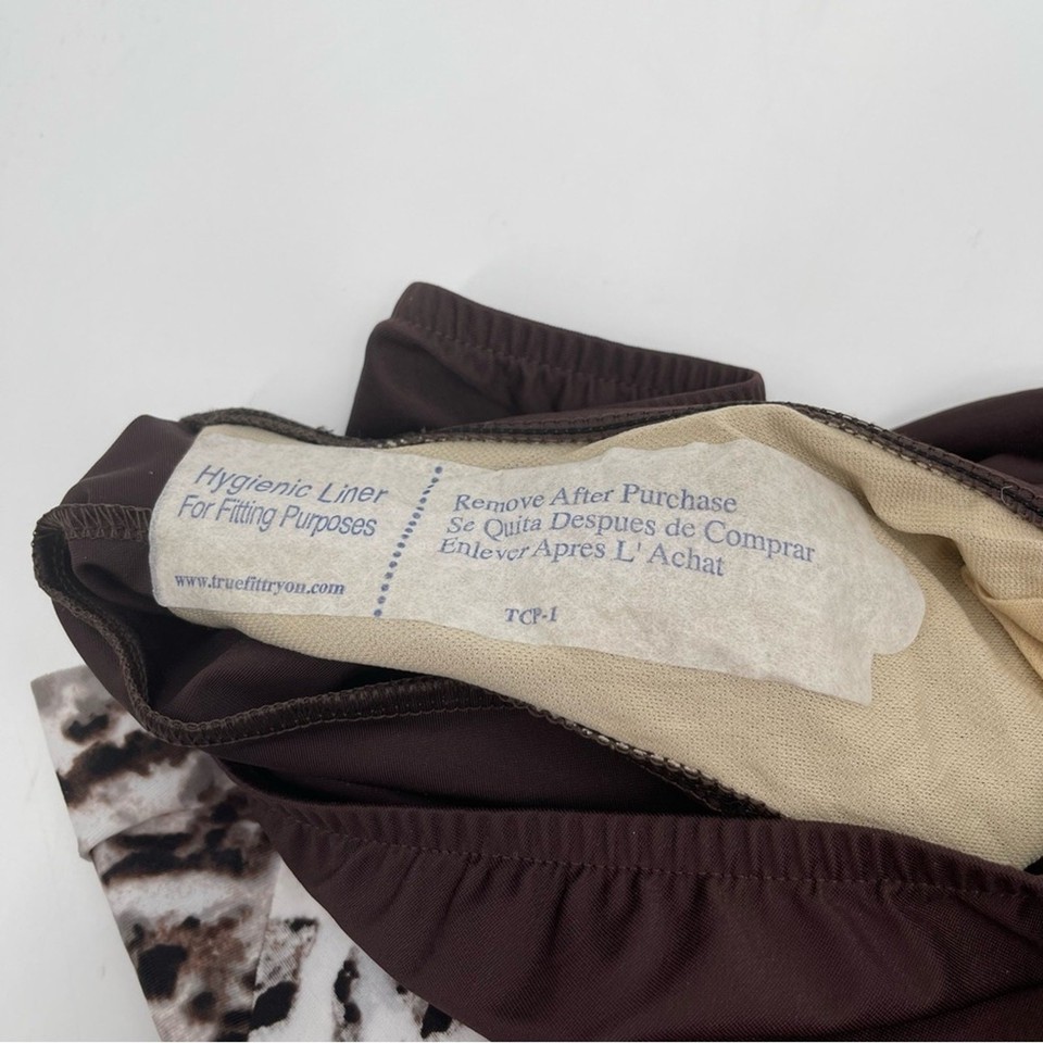 MIRACLESUIT Swimsuit Beach One Piece NWT Snow Leopard Printed Tiered ...