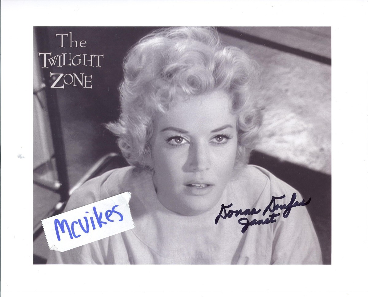 Janet Tyler Twilight Zone The Twilight Zone Collectable Trading Cards
