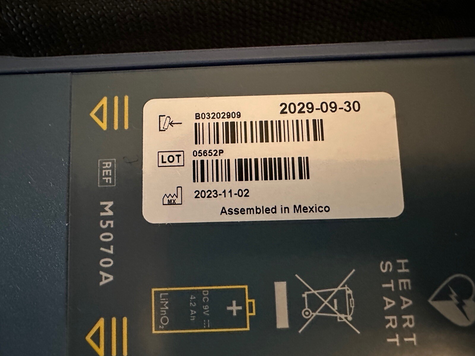 Philips HeartStart HS1 M5066A AED | Grelly UK