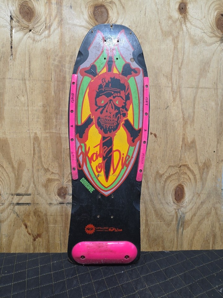 VINTAGE NASH REDLINE CONCAVE BOARD SKATE OR DIE XR-2 SKULL CROSSBONES ...
