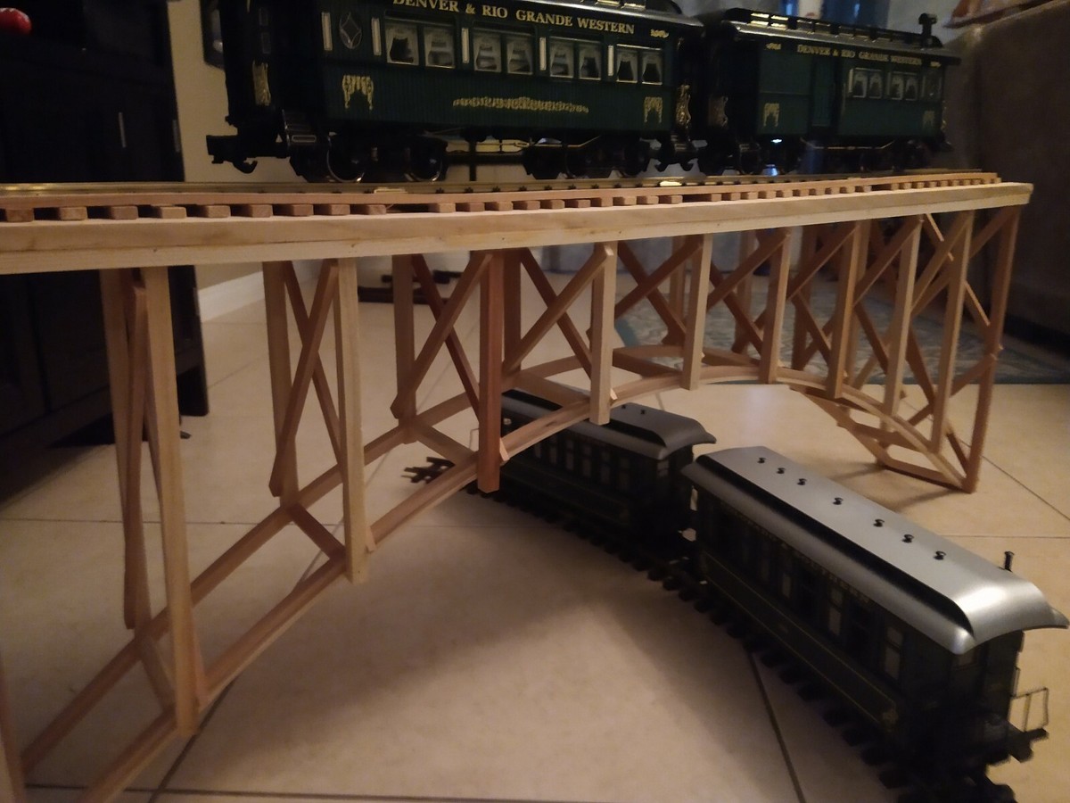 Bachmann G Scale Bridge BACHMANN PLASTICVILLE SIGNAL BRIDGE #2634 HO