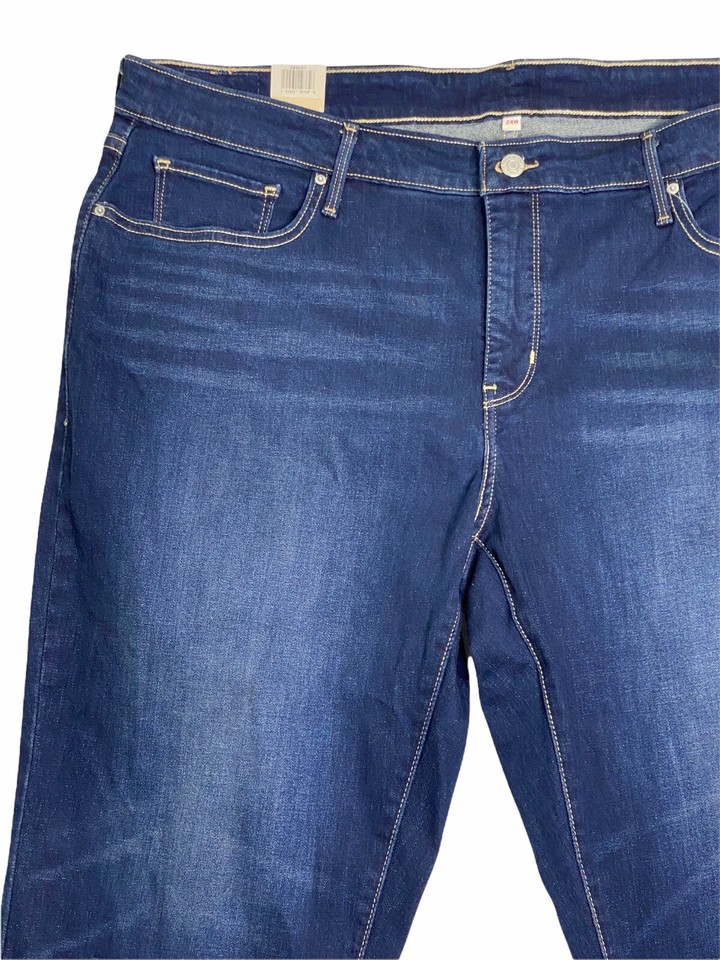 Levi's Women's Plus Size Dark Wash Shaping Mid Rise Capris Jean Sz 24W ...