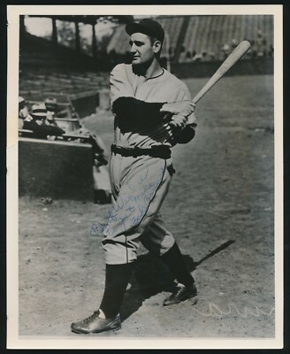 ZEKE BONURA (White Sox, Giants) 8x10 Photograph *AUTOGRAPHED* (d.1987 ...