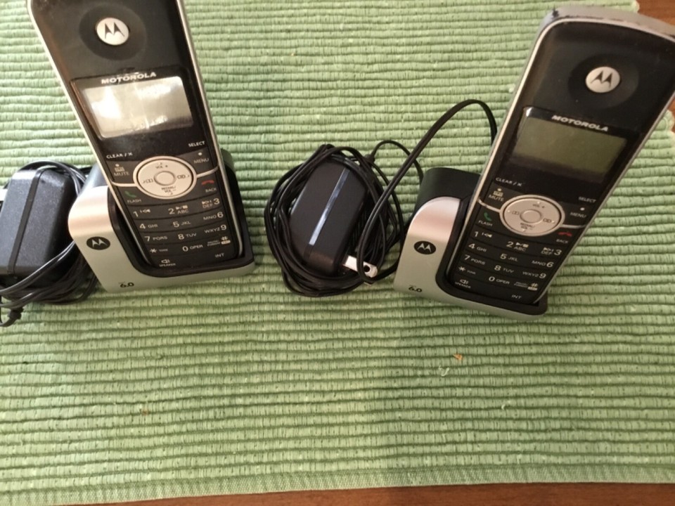 Three vtech wireless phones DECT 6.0 with users manual | eBay