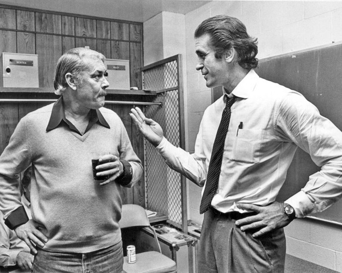 Los Angeles Lakers PAT RILEY and Owner Jerry Buss Glossy 11x14 Photo ...