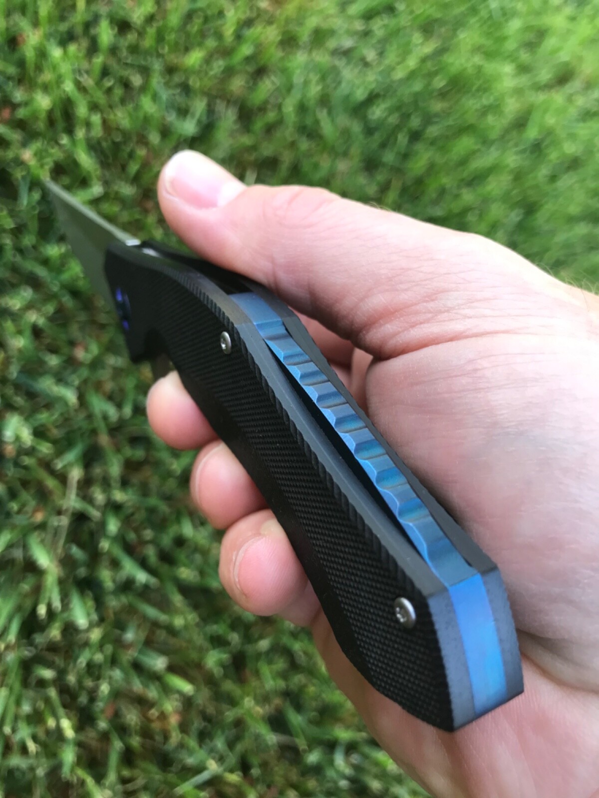 Premium EDC G10 Folding Knife! Ball Bearing Pivot! Razor Sharp D2 Steel ...