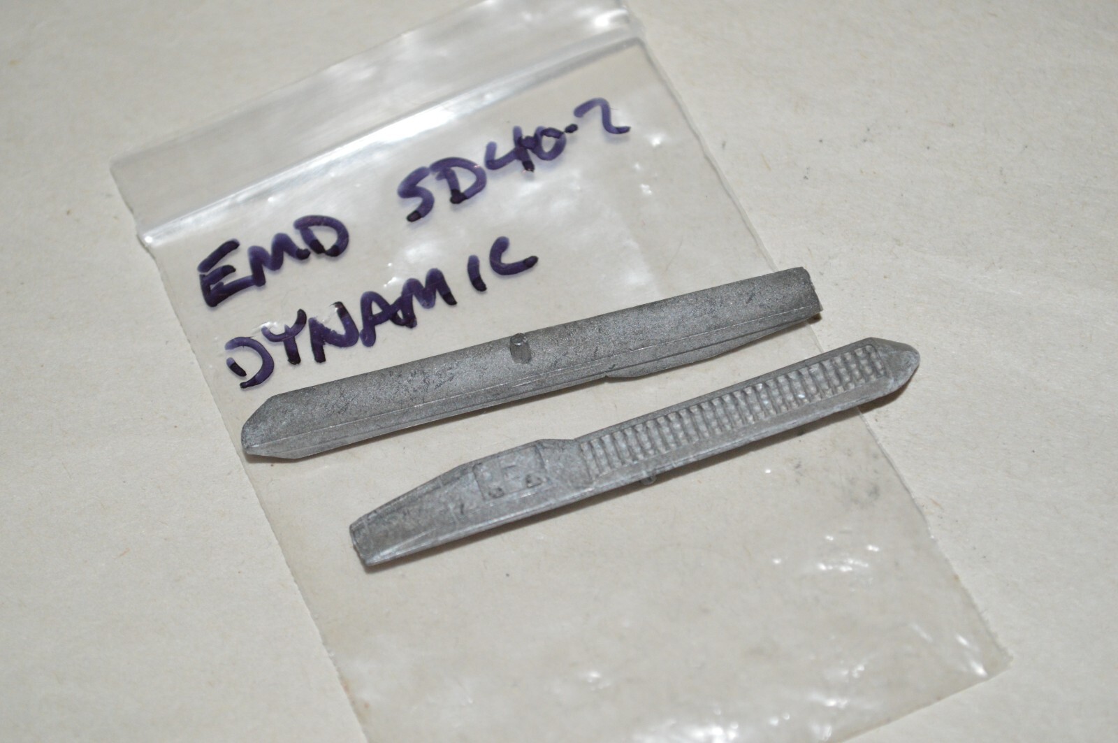 HO scale PARTS locomotive metal EMD SD40-2 dynamic brake side grids (2 ...