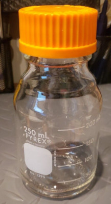 Laboratory 250mL Pyrex Glass Graduated Round Media Storage Bottle | eBay