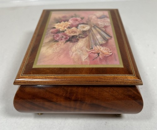 Ercolano Music Box The Nostalgia Model by Brenda Burke. Watch Video | eBay