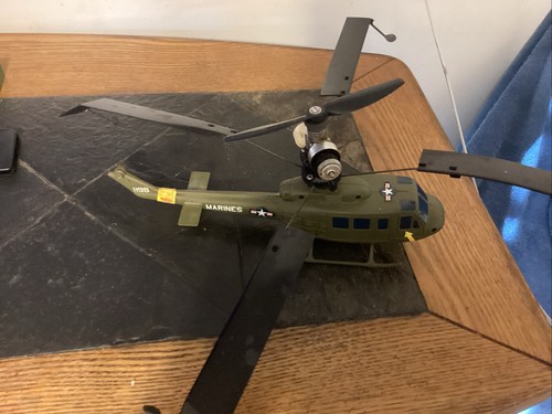 COX Attack Cobra Free Flight Helicopter U.S.M.C Marines Engine Turns ...
