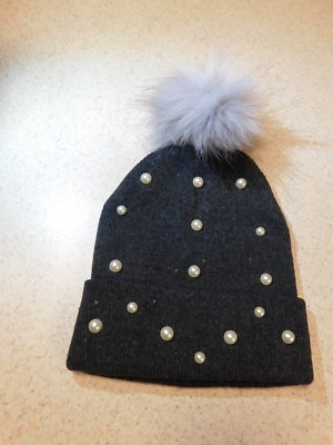 womens warm pompon and pearls Hat Beanie invernal fashion one size Hand ...