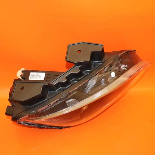 HYUNDAI KONA HEADLIGHT RIGHT PASSENGER 2022 2023 92102J9520 HALOGEN OEM ...