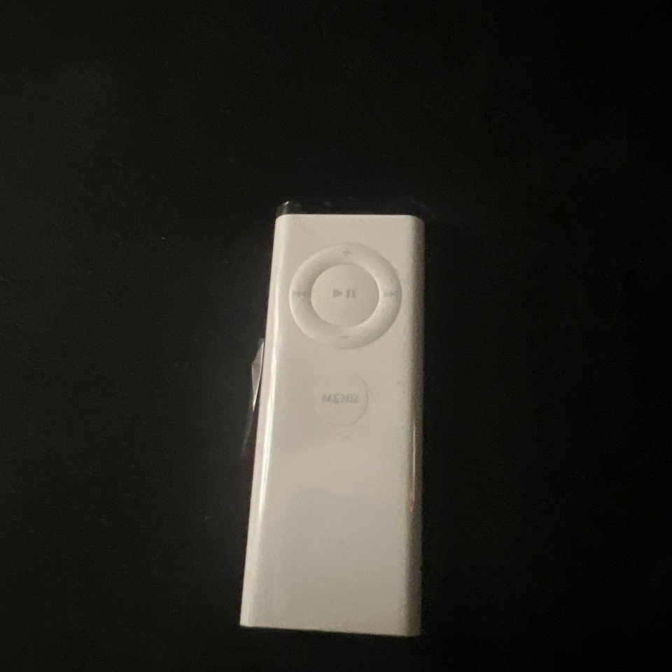 Original Apple Remote A1156 White Tested for iPod Universal Dock ...