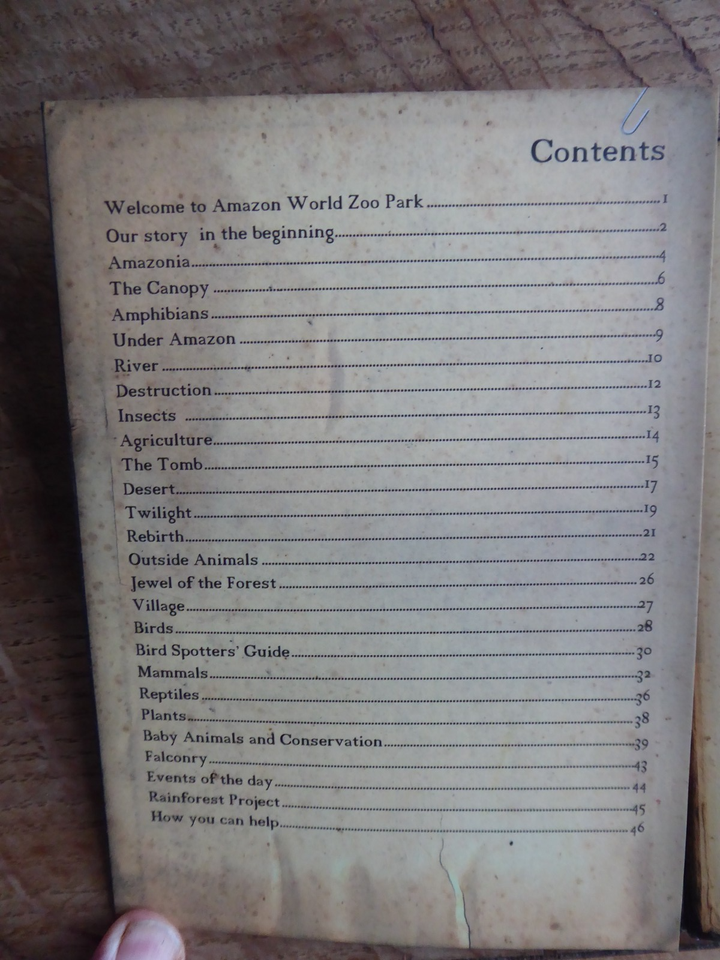 Amazon World Zoo Park, zoo guide book, approximately early 2000's. very ...