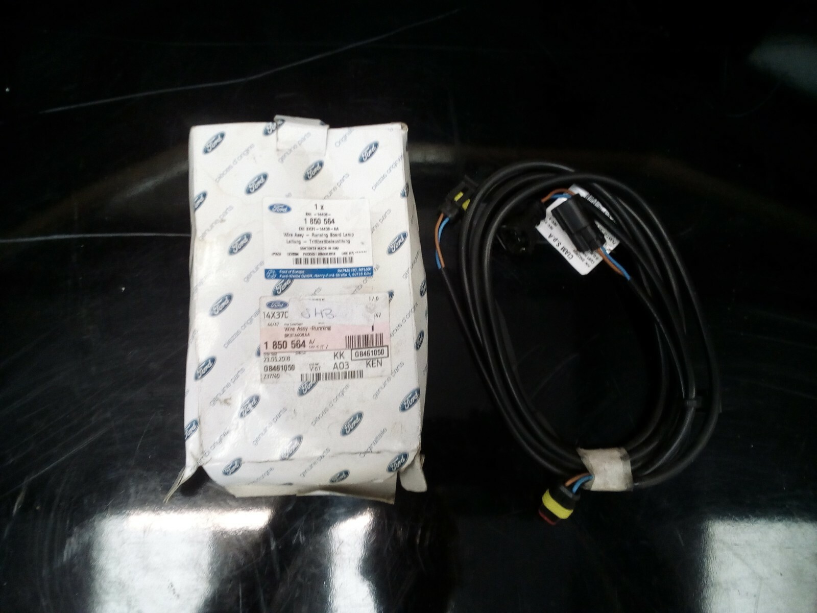 Genuine Ford Running Board Lamp Wire 1850564 | eBay UK