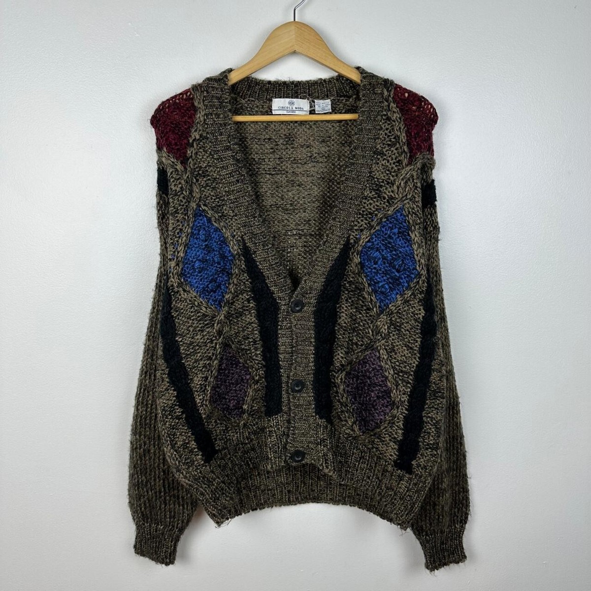 Vintage 90s Argyle Pattern Brown Black Thick Knit Cardigan Vintage 90s Argyle Pattern Brown Black Thick Knit Cardigan