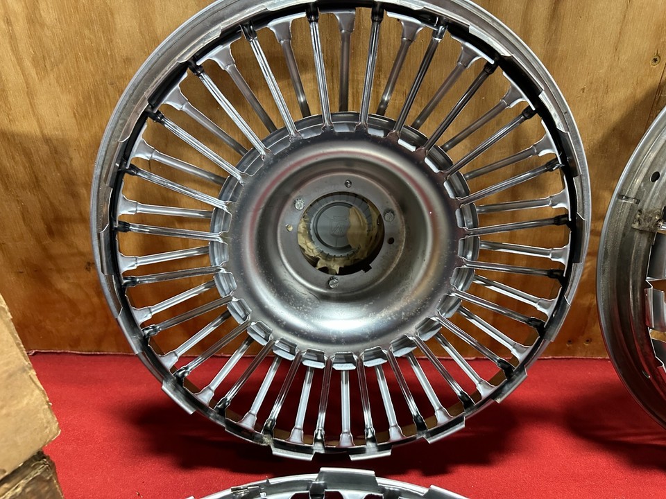 NOS 1964 Ford Galaxie Wire Spoke Spinner Hubcaps C4AZ-1130-A FoMoCo 64 ...
