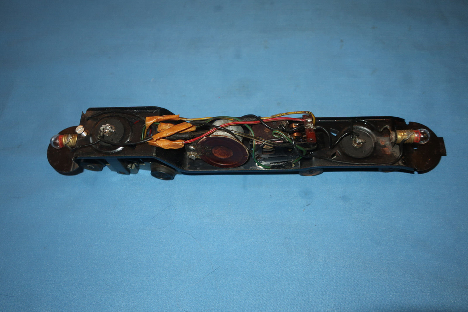 American Flyer #499 EP-5 Electric Locomotive Motor/Chassis/Horn. Runs ...
