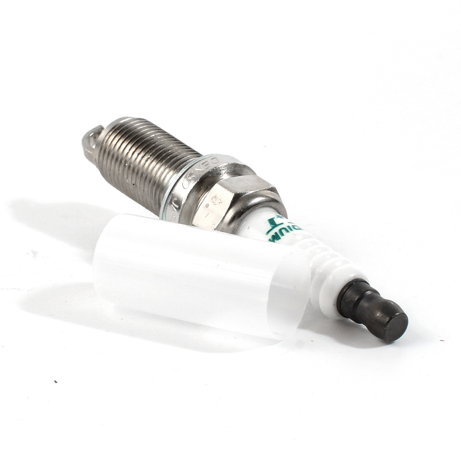 OEM DENSO IRIDIUM TWIN TIP PLUGS for Toyota HILUX N70 TGN16R 2.7L 4 CYL ...