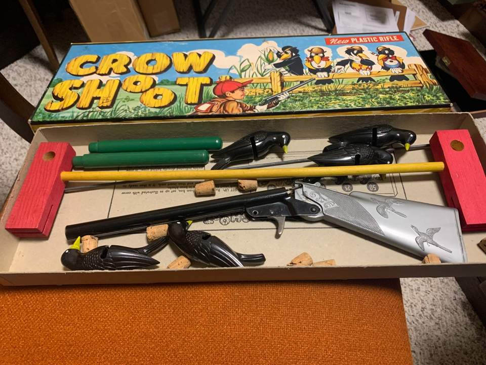 Vintage 1950s Jaymar Crow Shoot Game- Metal barrel gun, 5 Crows, Corks ...
