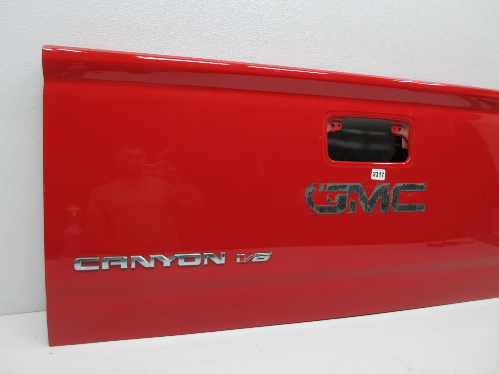 2015-2022 GMC Canyon Tailgate OEM | Rear | Genuine OEM | Red | United ...