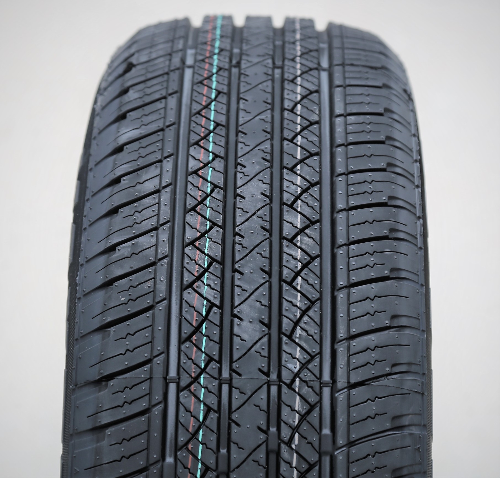 4 Tires Maxtrek Sierra S6 235/55R19 101V A/S All Season | eBay